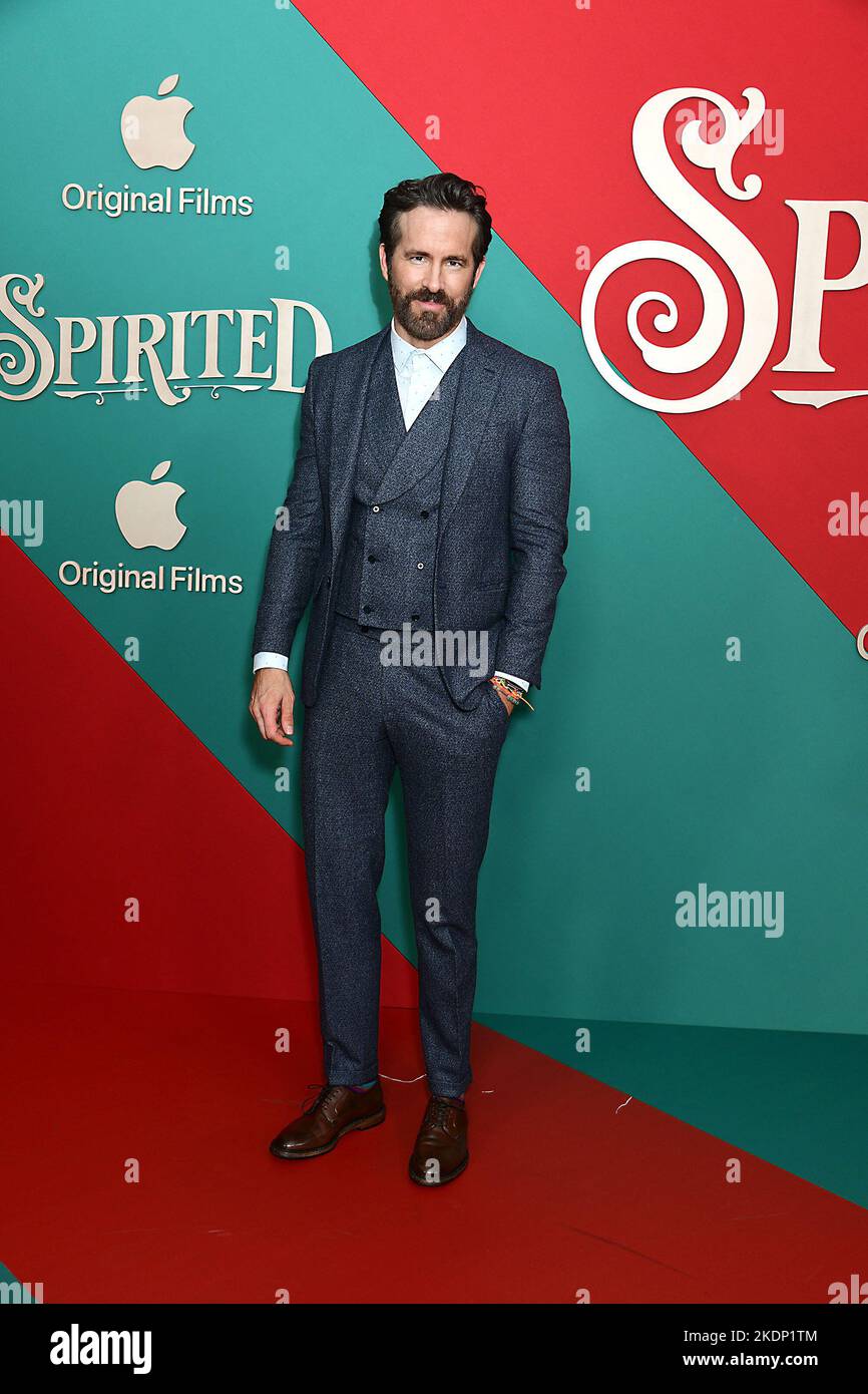 New York, New York, USA. 07/11/2022, Ryan Reynolds attends the Premiere ...
