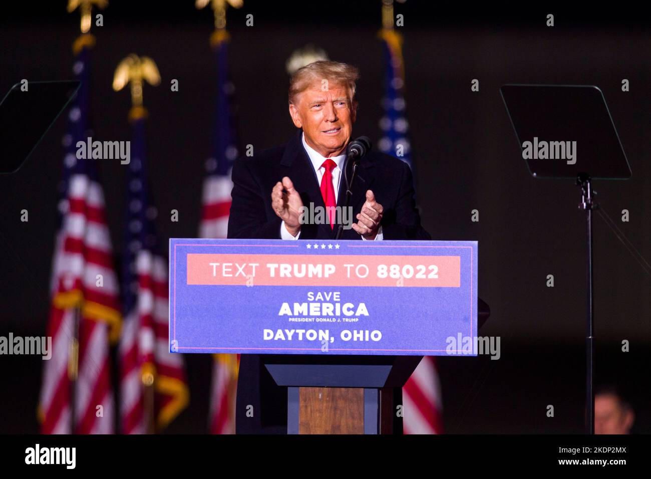 Vandalia, Ohio, USA. 7th Nov, 2022. Former President DONALD TRUMP ...