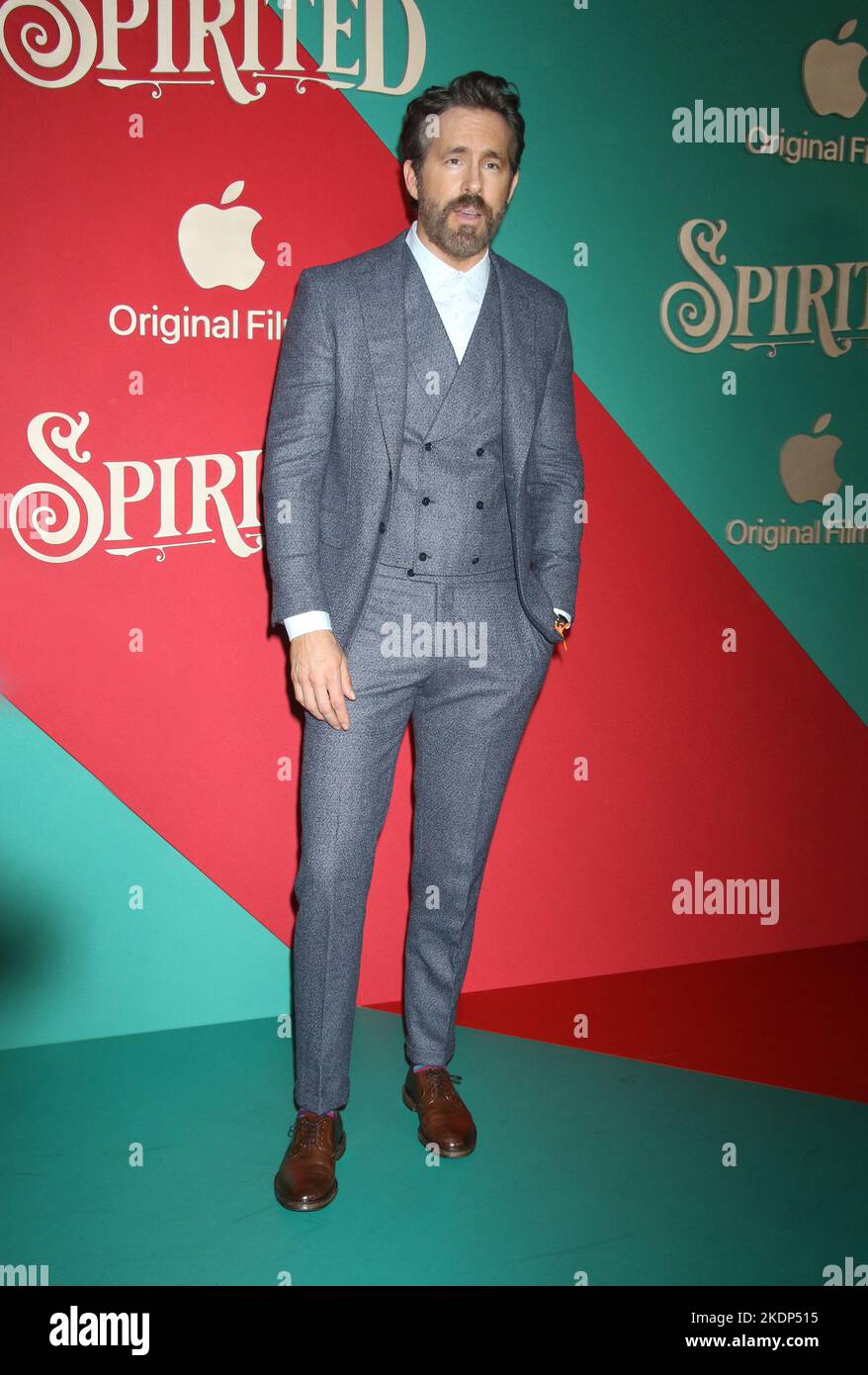 Spirited ryan reynolds hi-res stock photography and images - Alamy