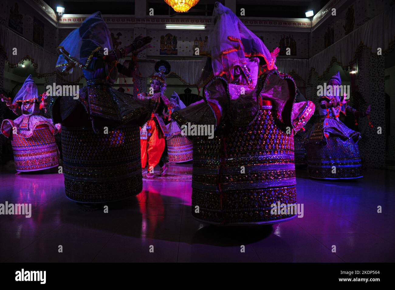 Non Exclusive: Nov 07,2022- Sylhet, Bangladesh: Manipuri Girls attire ...