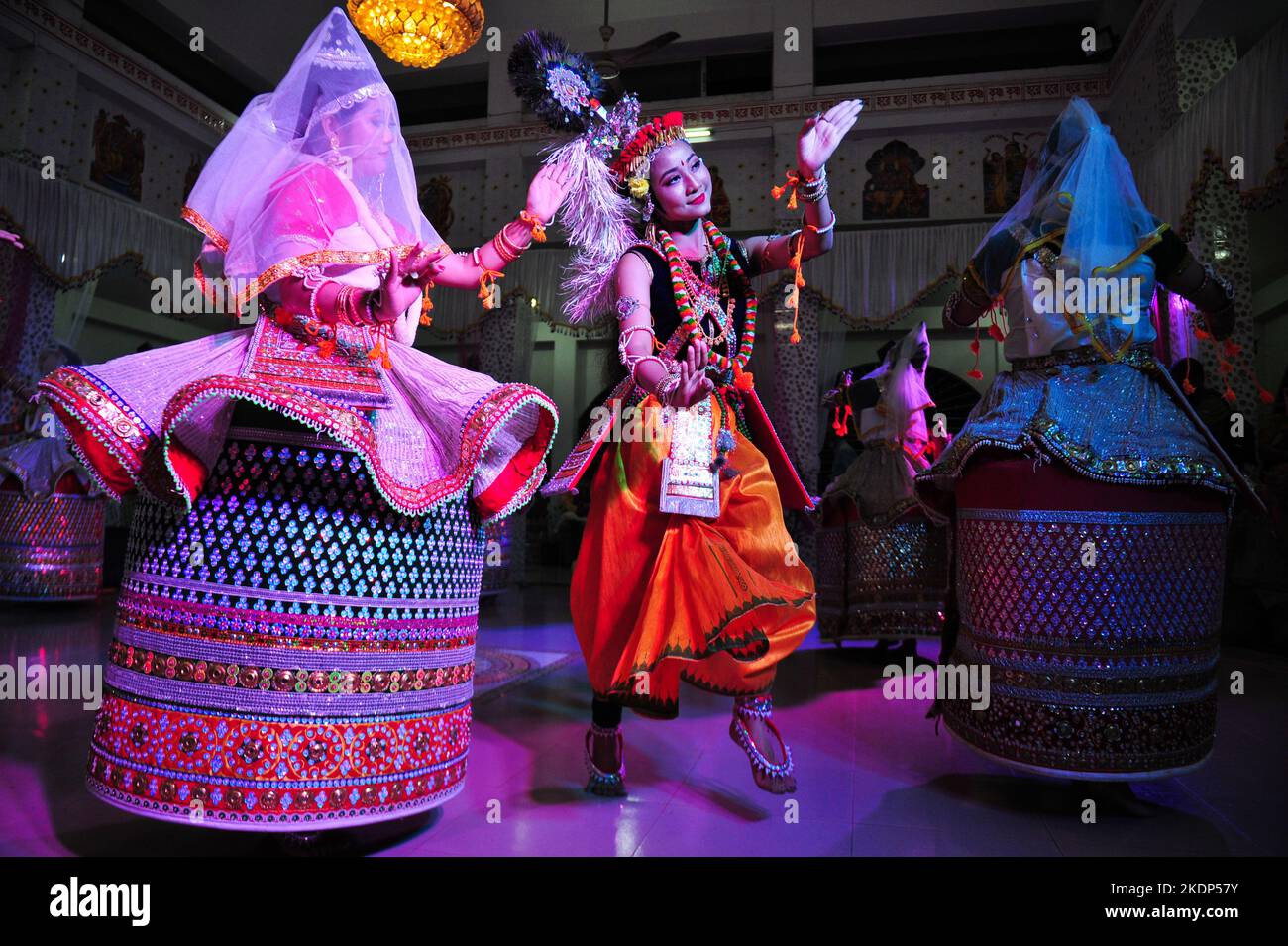 Non Exclusive: Nov 07,2022- Sylhet, Bangladesh: Manipuri Girls attire ...