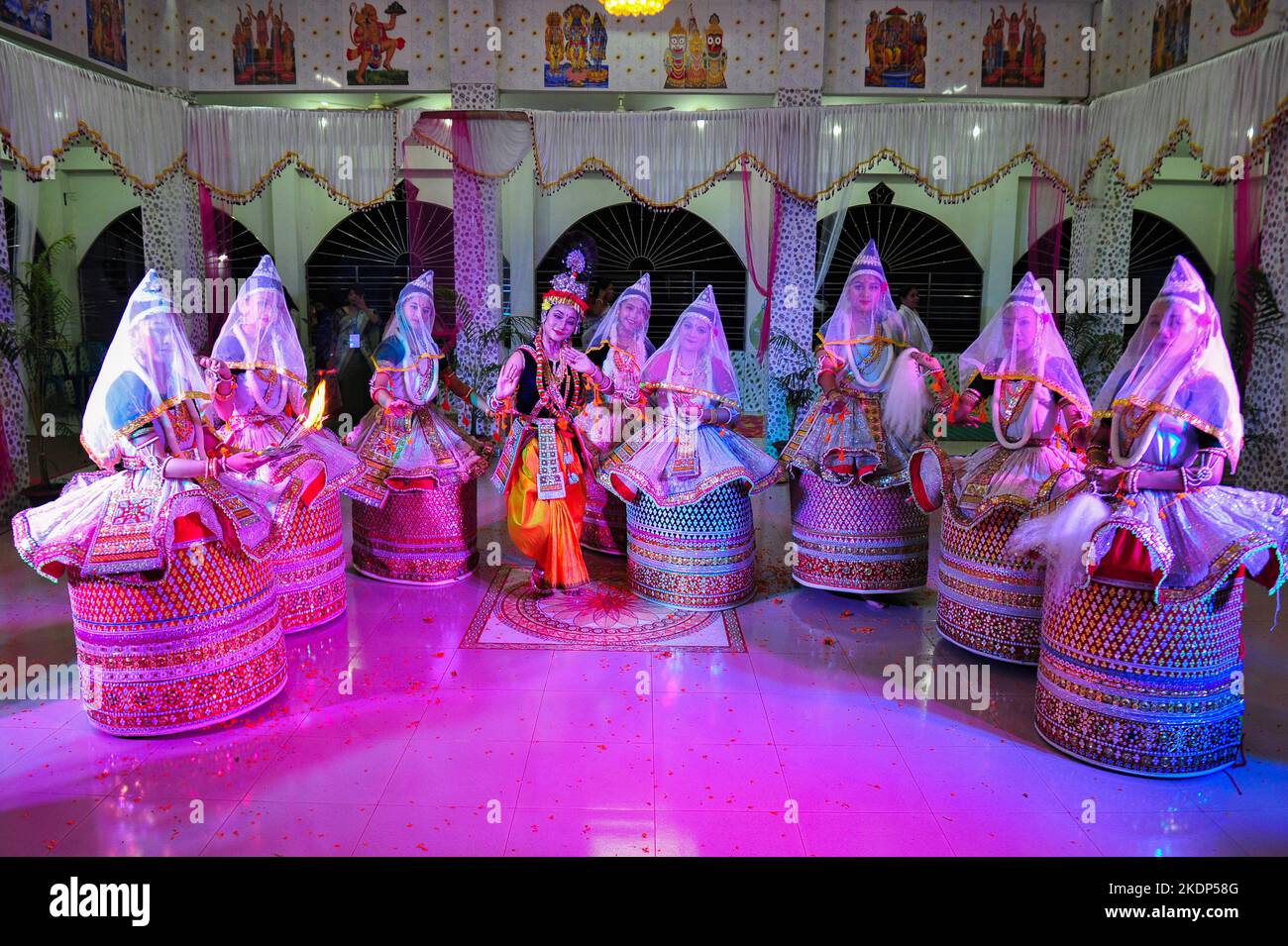 Non Exclusive: Nov 07,2022- Sylhet, Bangladesh: Manipuri Girls attire ...