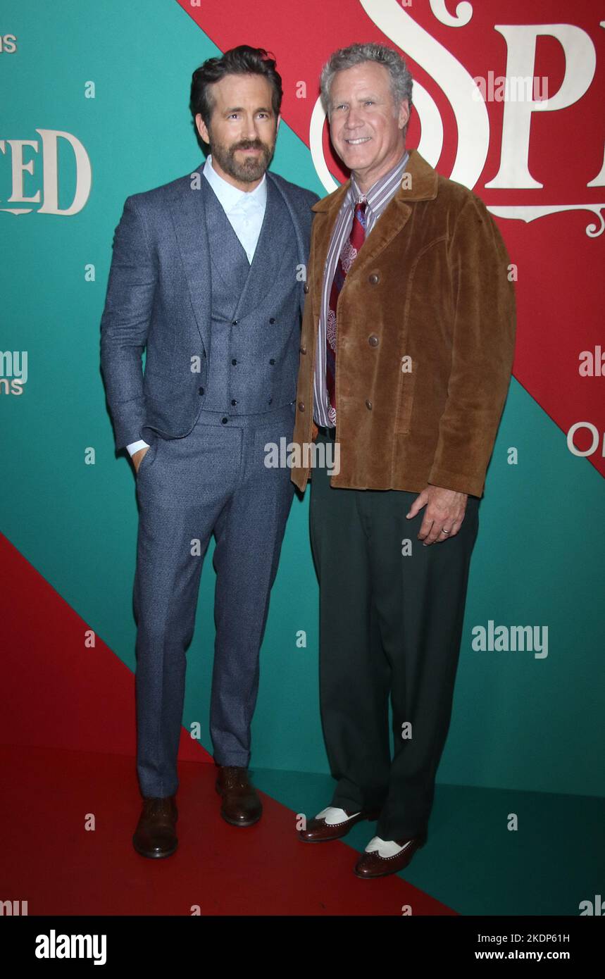 New York, NY, USA. 07th Nov, 2022. Ryan Reynolds and Will Ferrell at ...