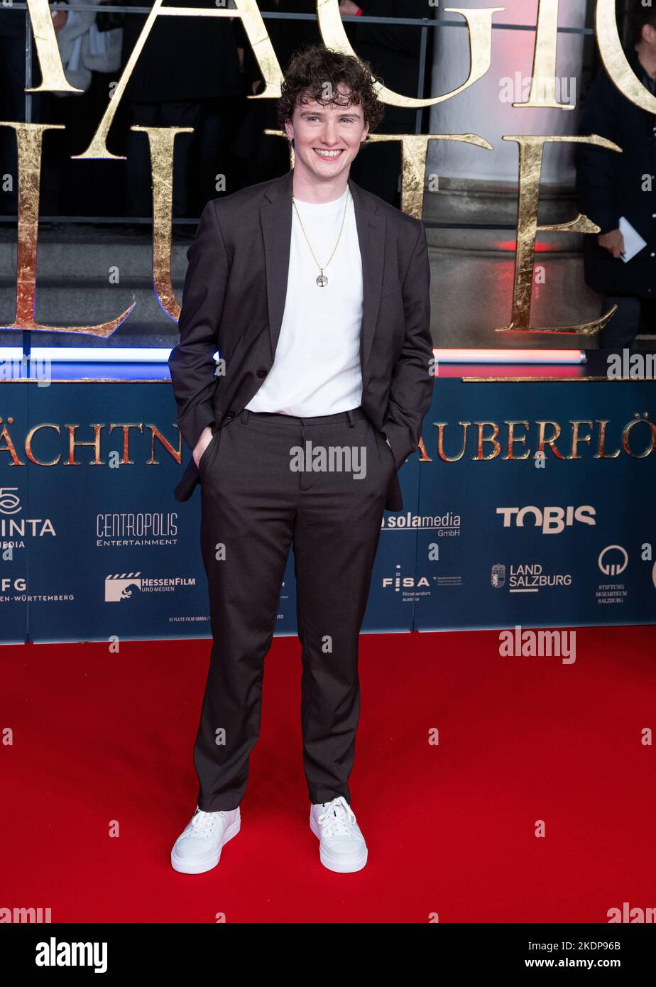 Munich, Germany. 07th Nov, 2022. Elliot Courtiour, actor, comes to the ...
