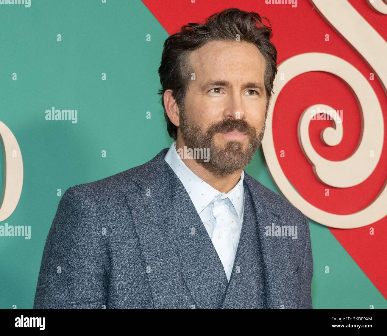 New York, NY, on Nov. 7, 2022. Ryan Reynolds arrives on the red carpet ...