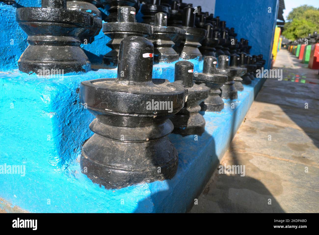 Kotilingeshwara Temple is a temple in the village of Kammasandra in ...