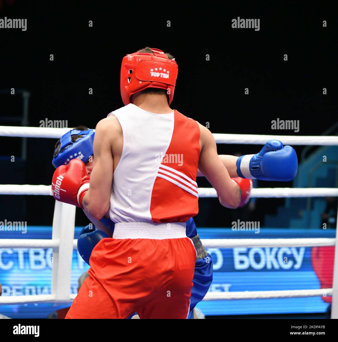 Two boys boxing in ring hi-res stock photography and images - Alamy
