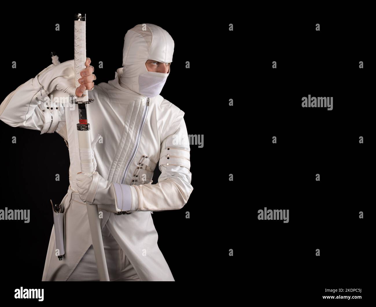 Black ninja suit hi-res stock photography and images - Alamy