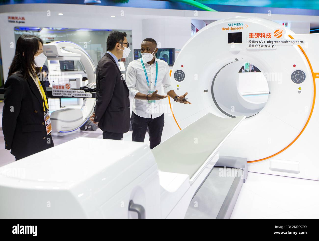 SHANGHAI, CHINA - NOVEMBER 7, 2022 - Visitors learn about Siemens ...