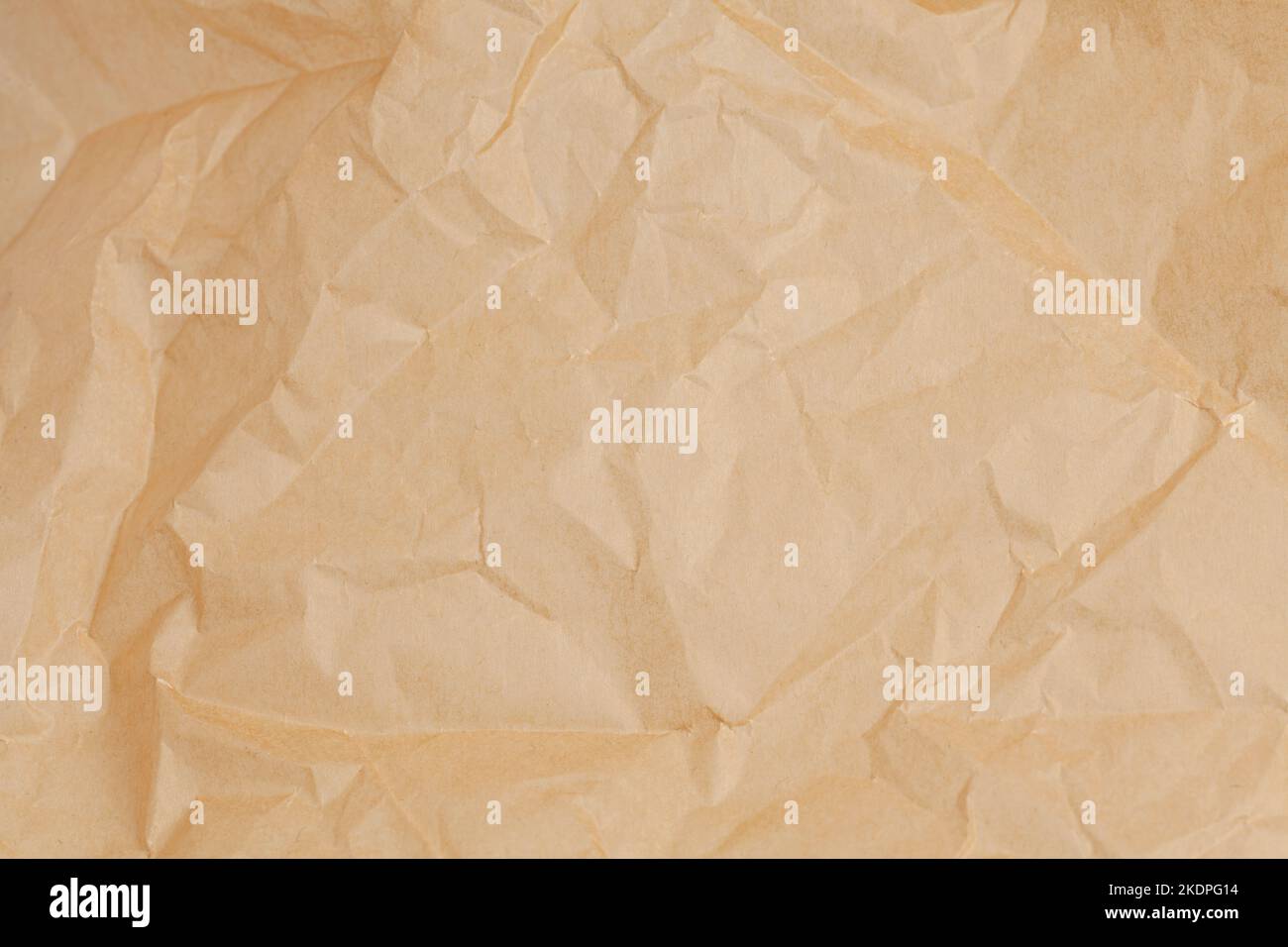 Closeup of brown crumpled baking paper texture background Stock Photo ...