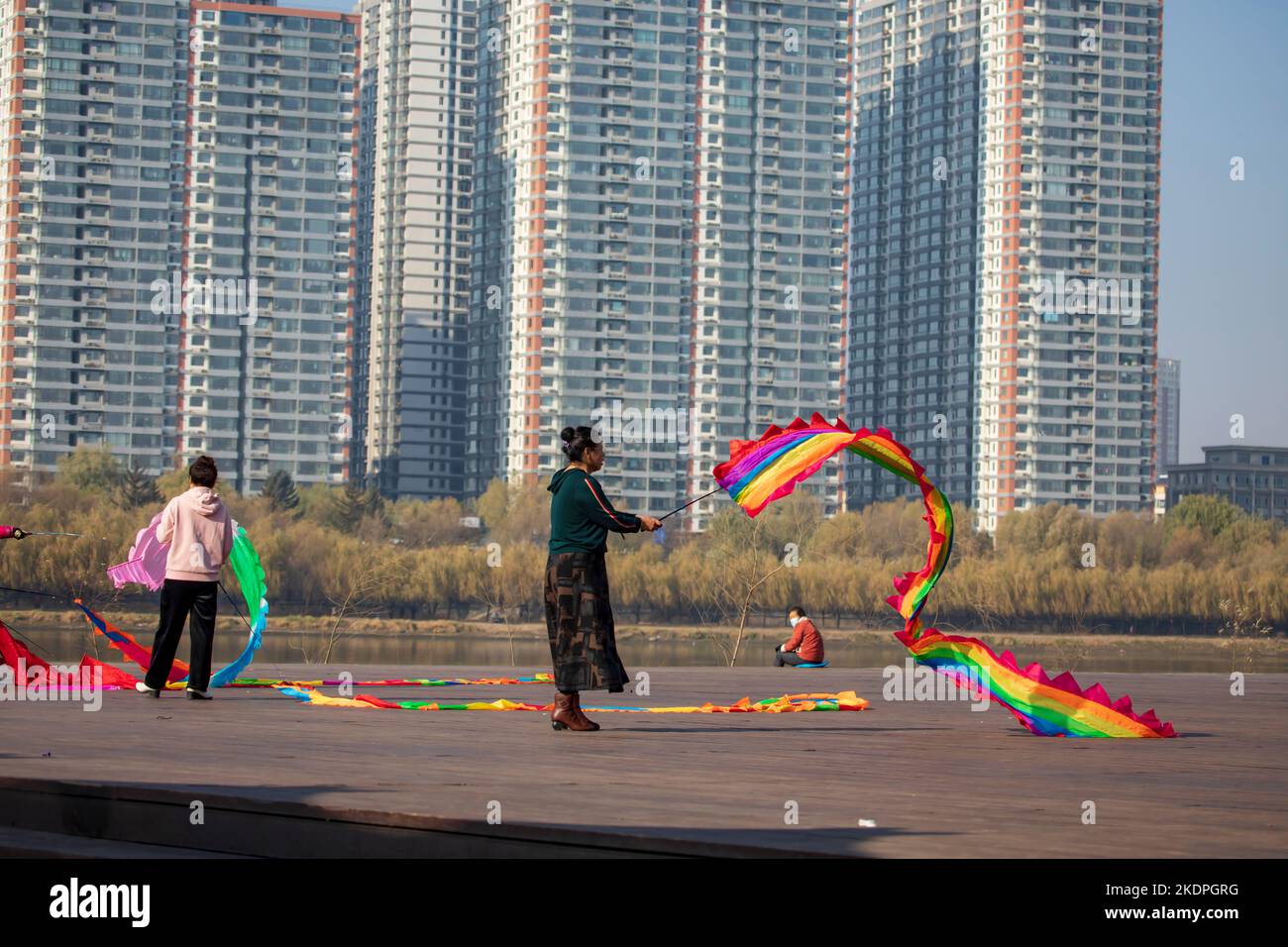 Citizens dance with colored silk and do the yangko dance to celebrate ...