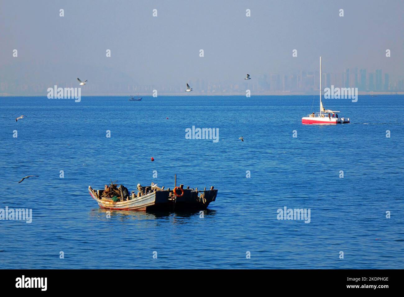 Gorgeous seaside views on the "Winter Begins" day of the 24 Solar Terms ...
