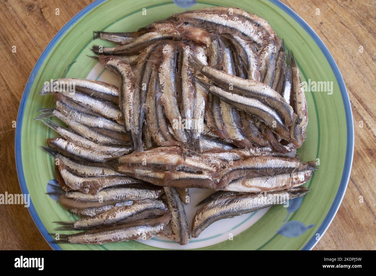 Defrosting silver colored fish hi-res stock photography and images - Alamy