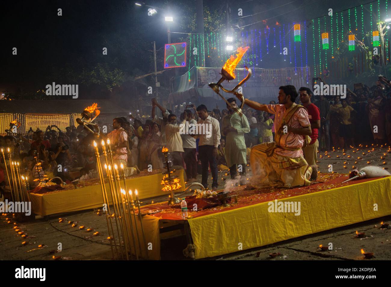 Kolkata, India. 07th Nov, 2022. In Sanatan Dharma, the full moon of ...