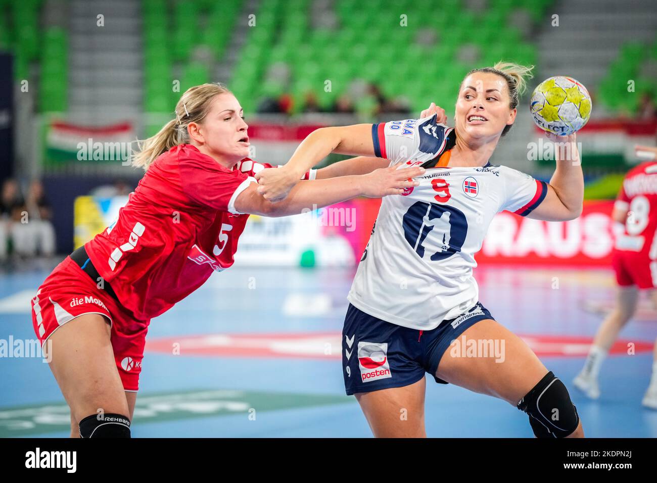 Ljubljana, Slovenia 20221106.Switzerland's Lisa Frey and Norway's Nora ...
