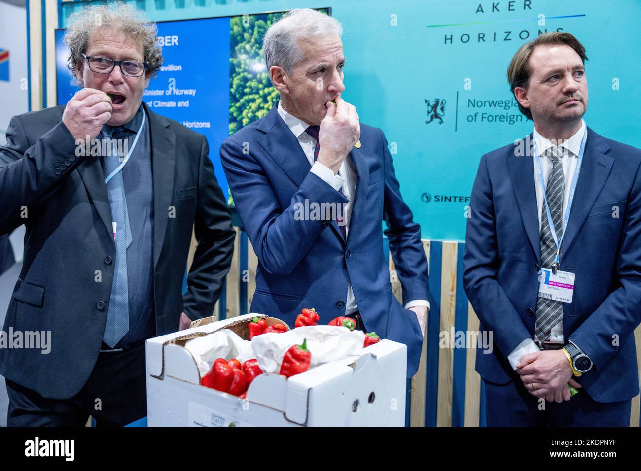 Sharm el Sheikh, Egypt 20221107.Bellona founder Frederic Hauge (left ...