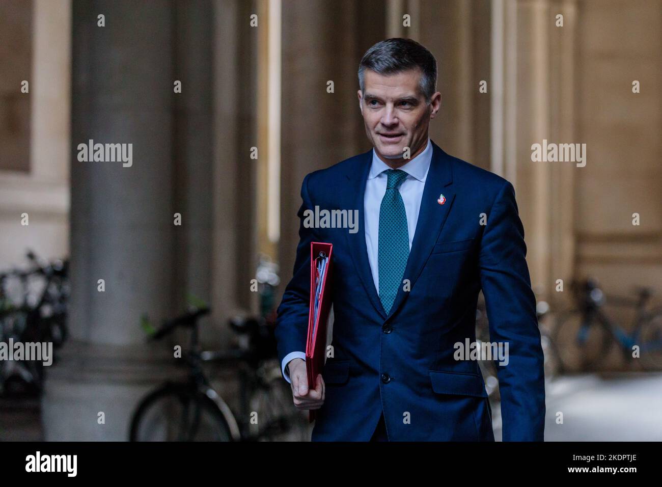 Downing Street, London, UK. 8th November 2022. Mark Harper MP ...