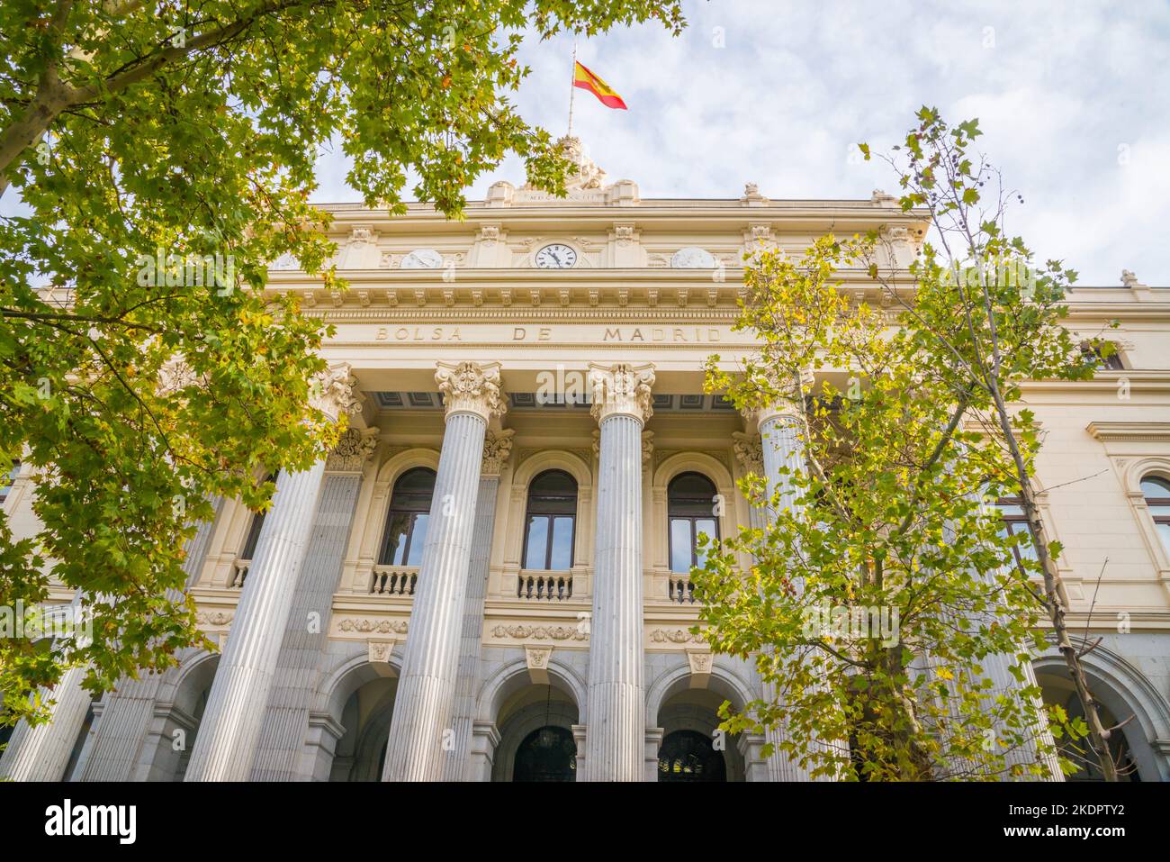 Economía neoclásica hi-res stock photography and images - Alamy