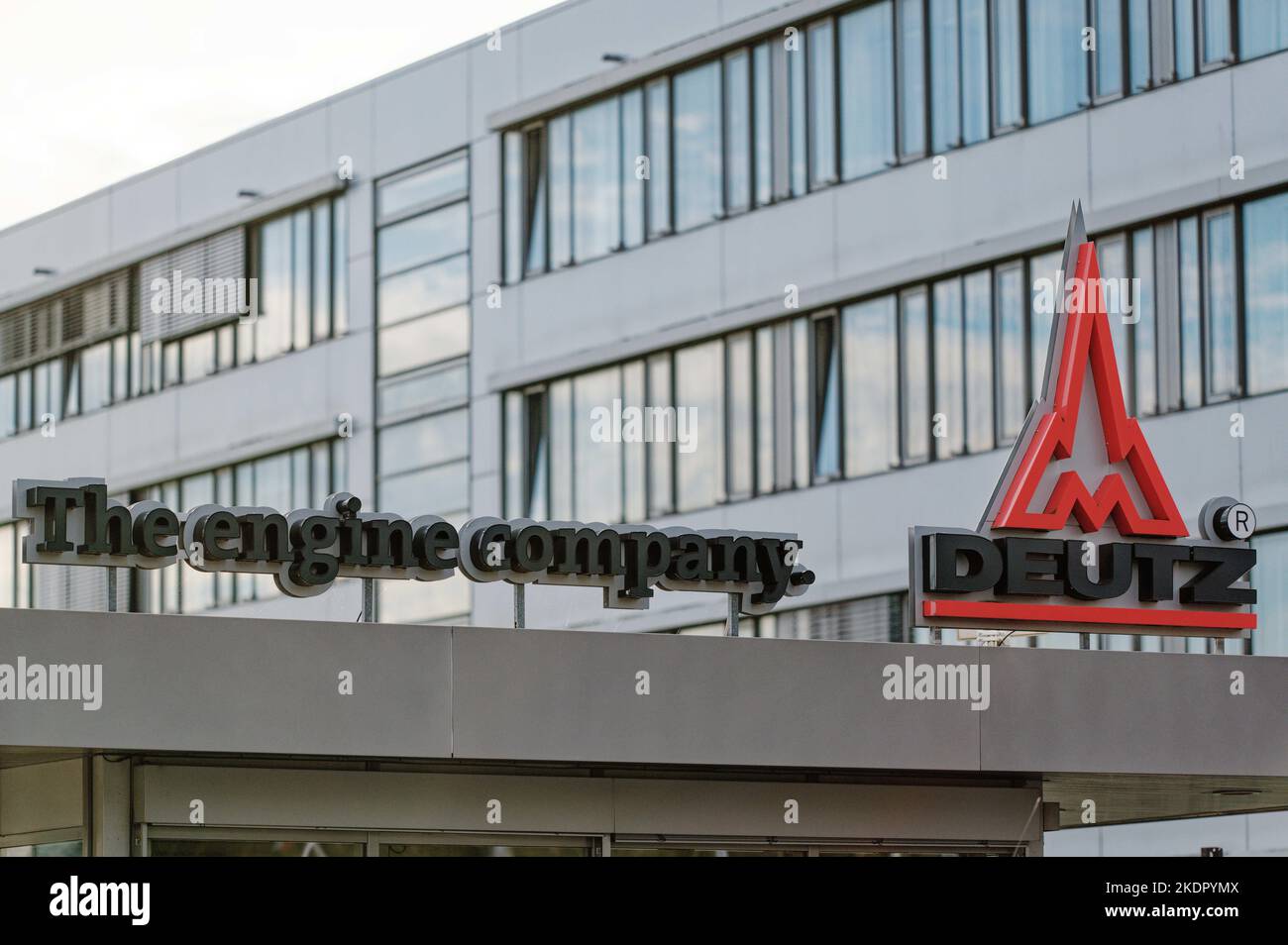 Cologne, Germany. 08th Nov, 2022. The logo of Deutz AG can be seen on a ...