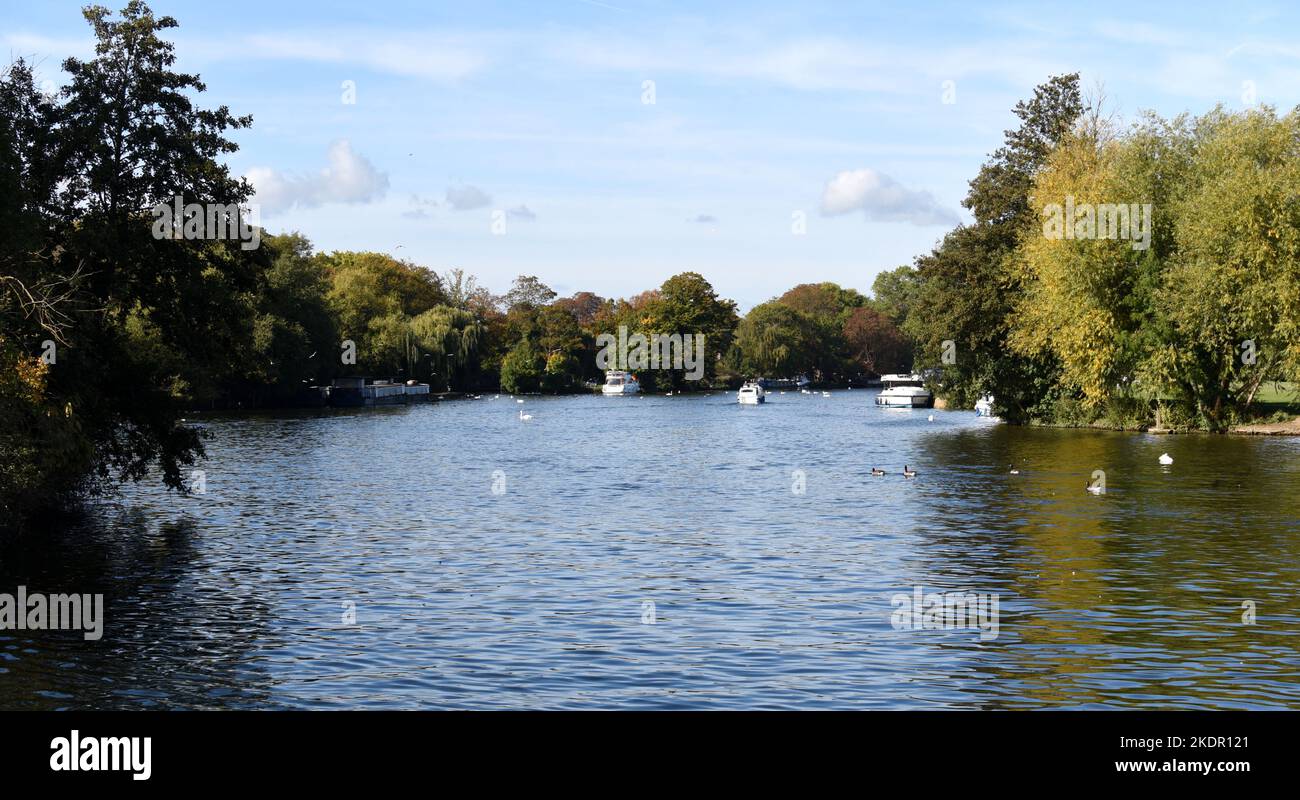 The beautiful River Thames in Windsor on a bright autumn day Stock ...