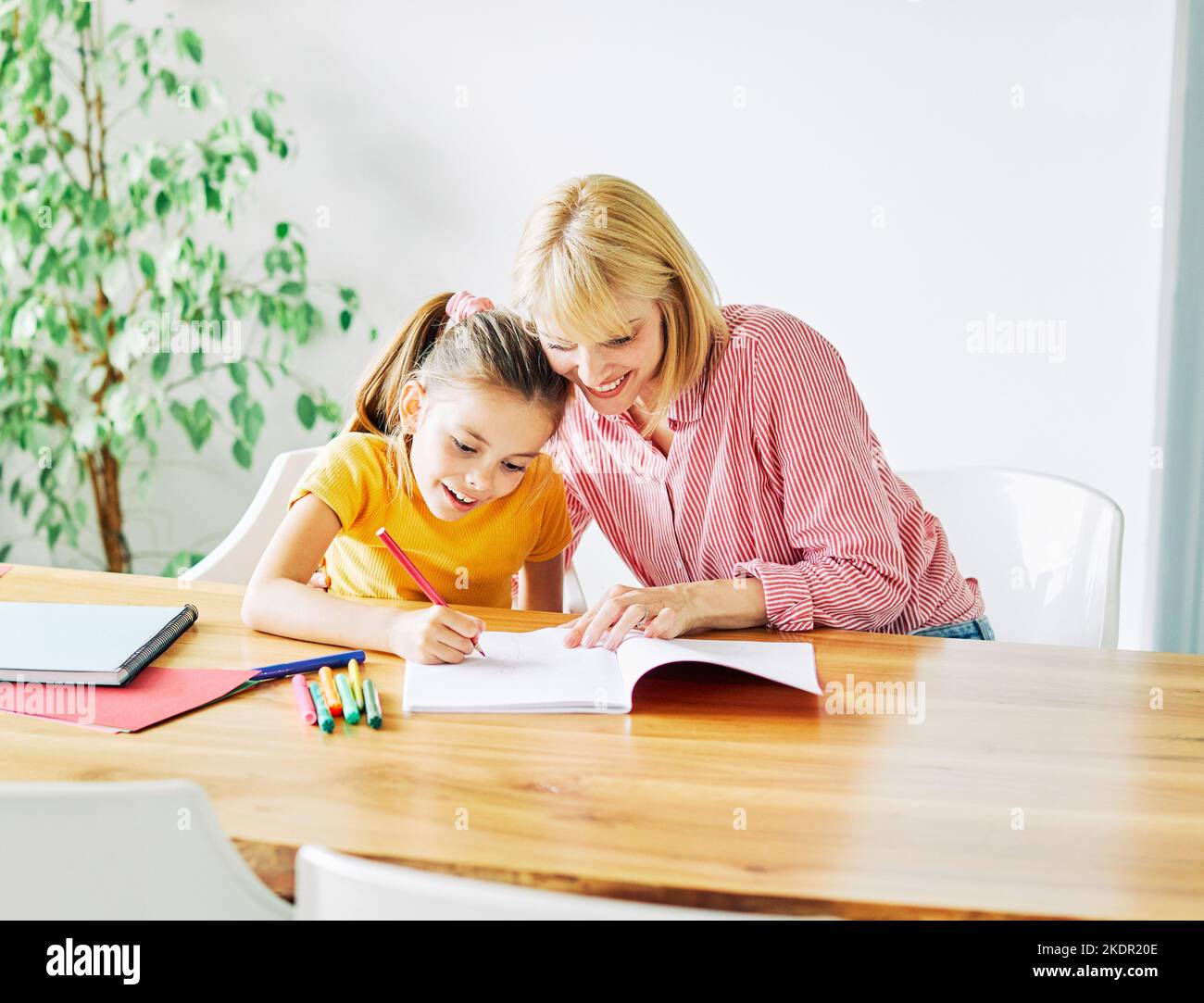 homework teaching education mother children daughter familiy childhood ...