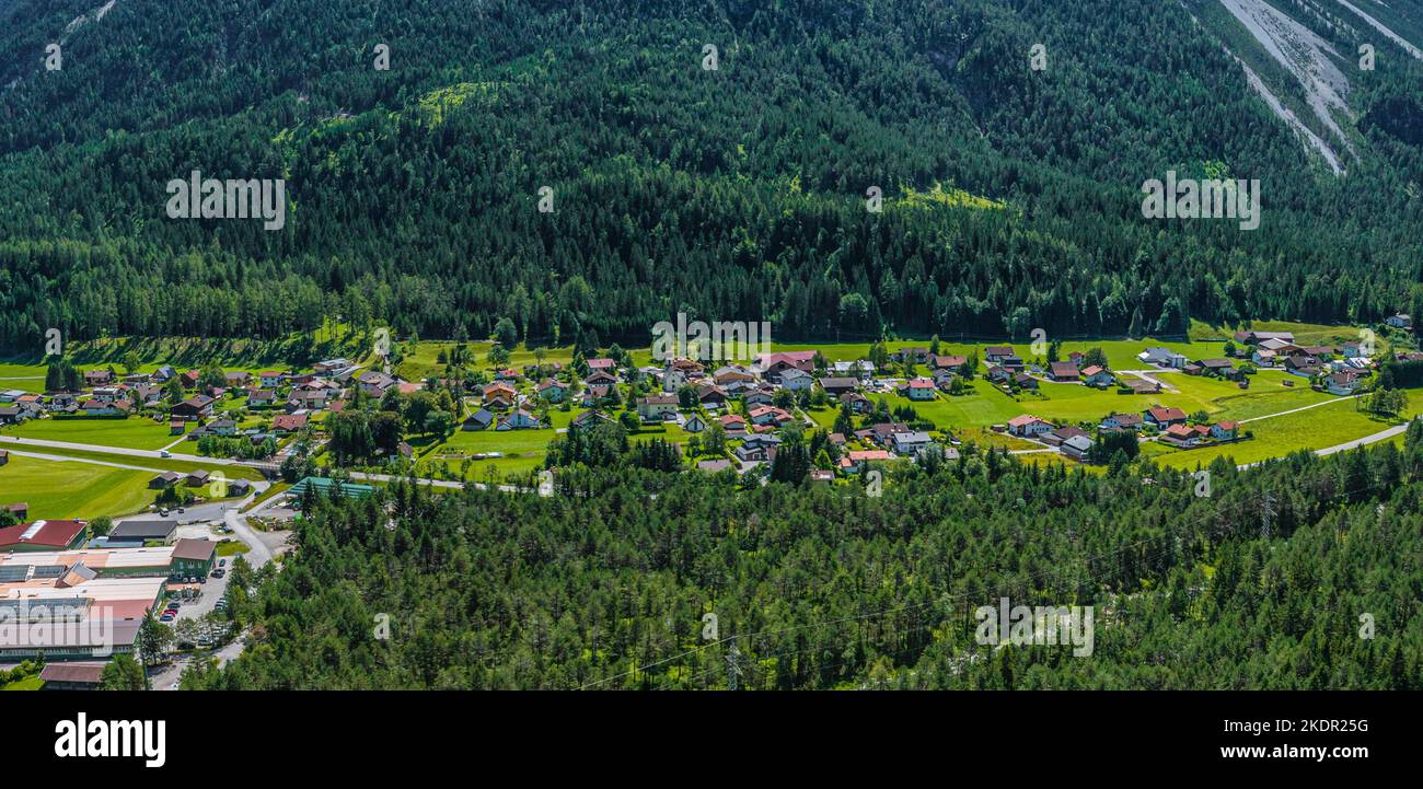 The impressive nature of the wild-romantic Lech riverbed near Forchach ...