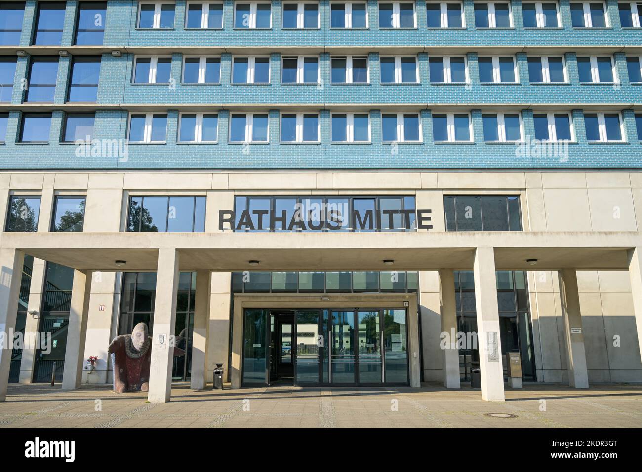 Rathaus Mitte, Karl-Marx-Allee, Mitte, Berlin, Deutschland Stock Photo ...