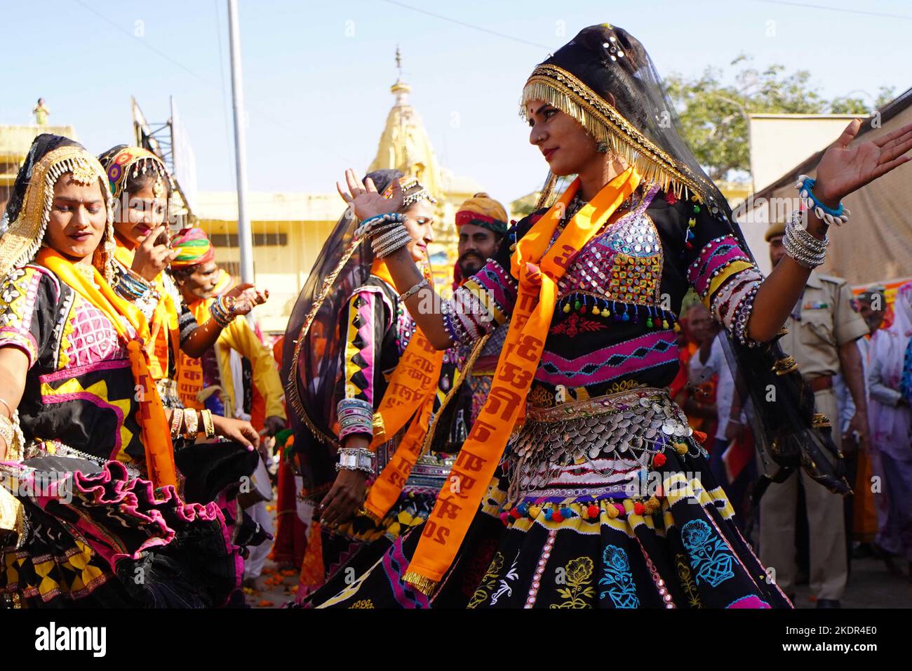 Matka phod hi-res stock photography and images - Alamy
