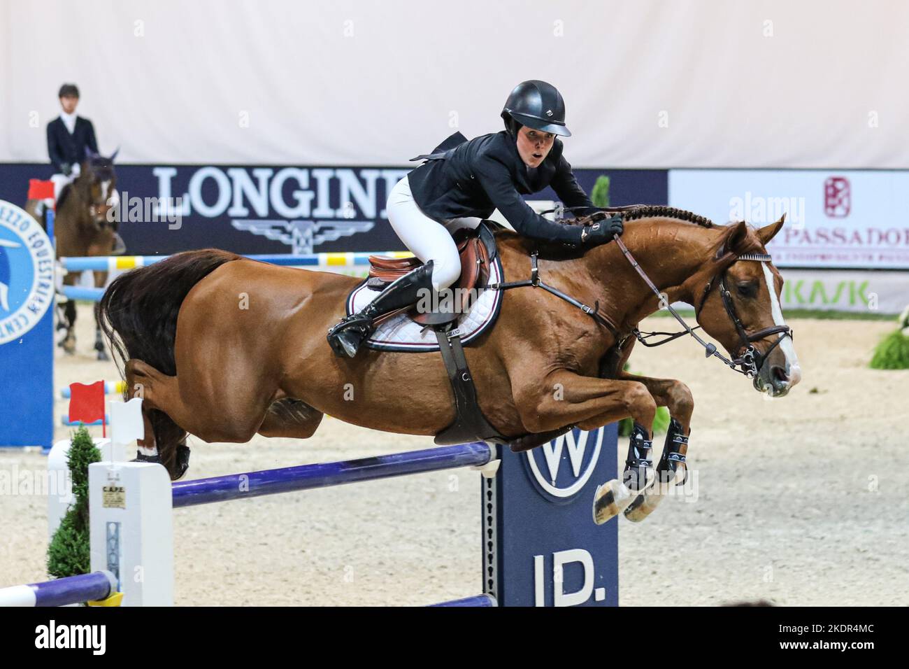 Jumping verona 2022 hi-res stock photography and images - Alamy