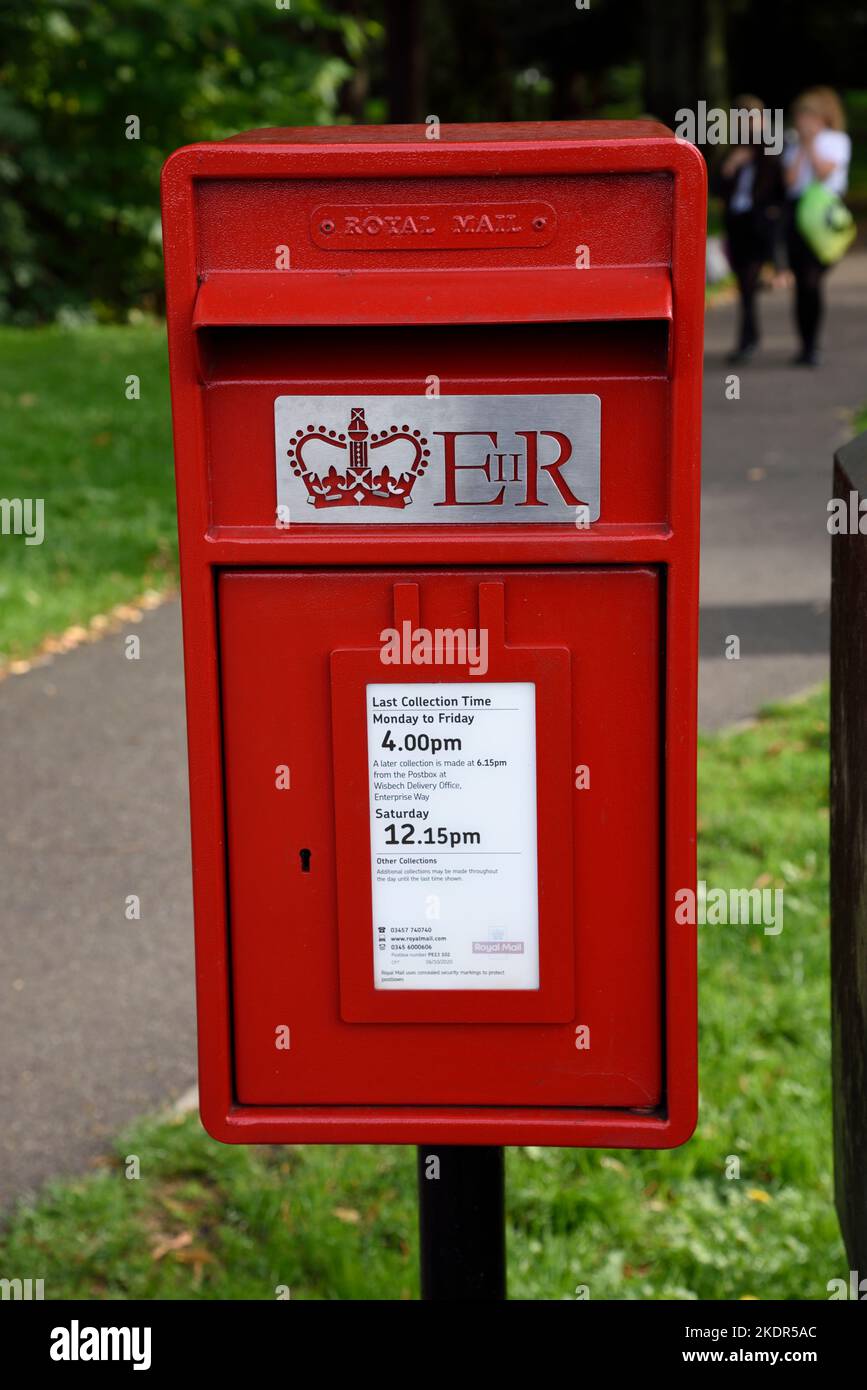 Eiir royal cypher hi-res stock photography and images - Alamy