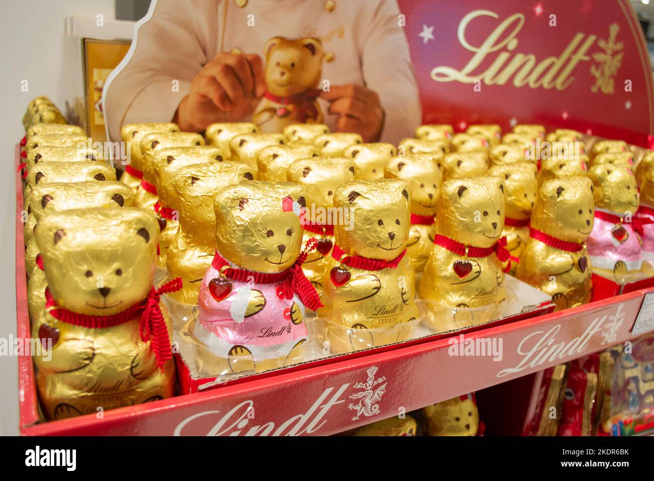 Moscow, Russia, November 2020: Lindt chocolate Teddy bears in gold foil ...