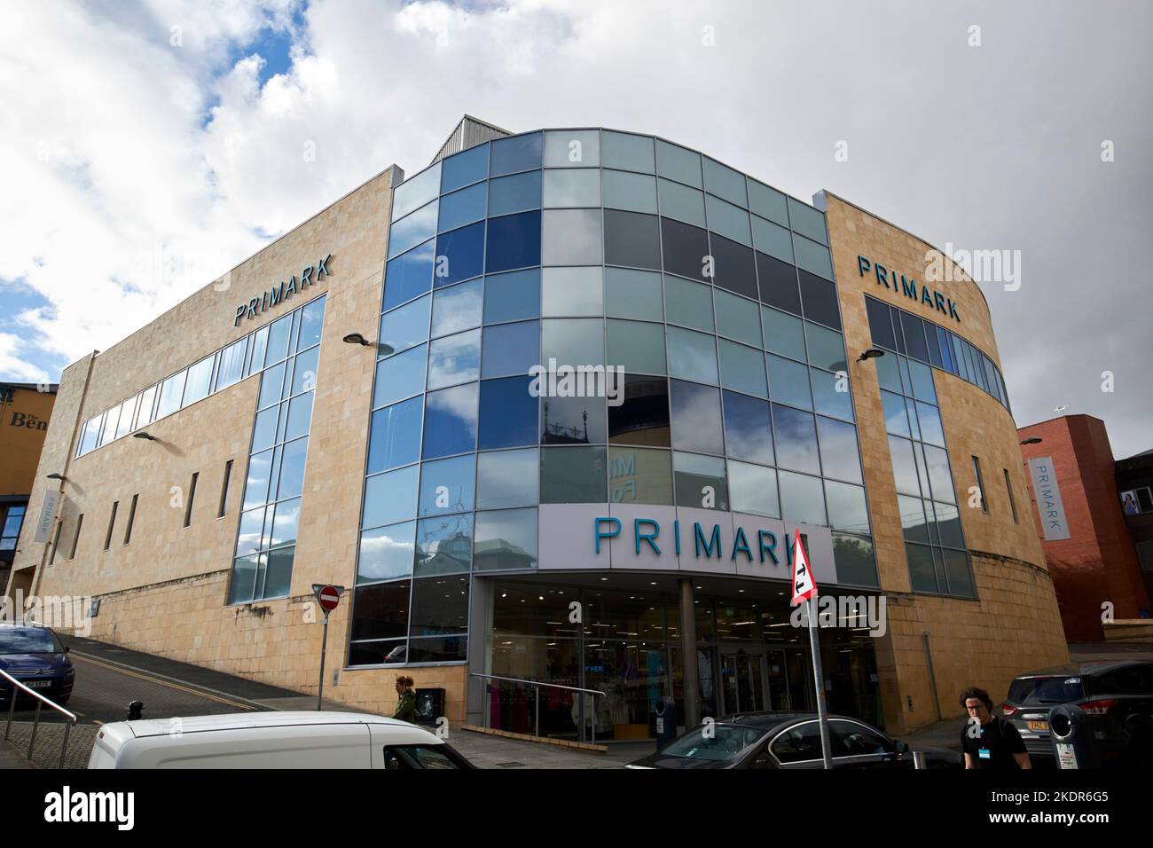 Primark londonderry hi-res stock photography and images - Alamy