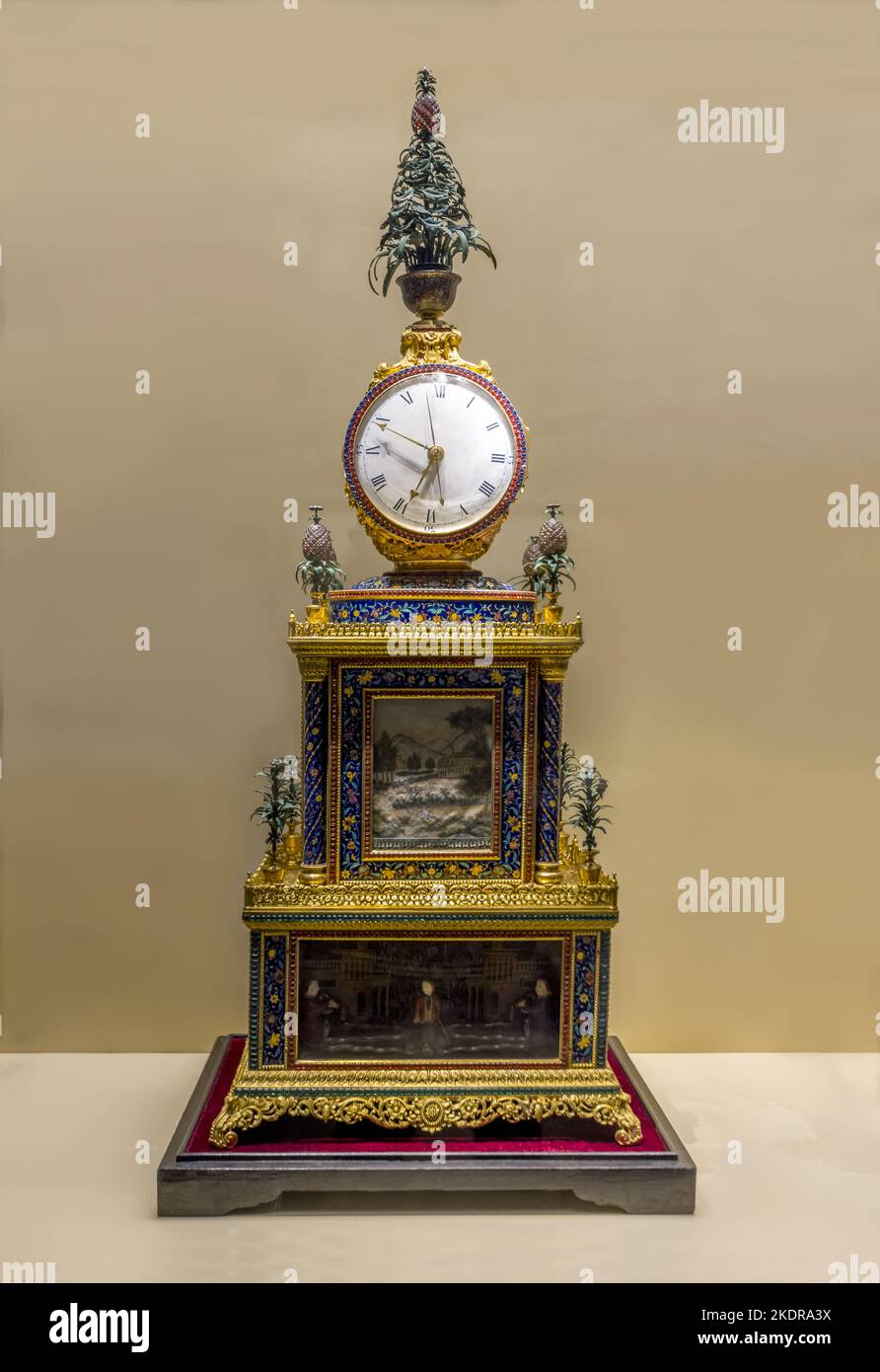 Clock museum forbidden city beijing hi-res stock photography and images ...