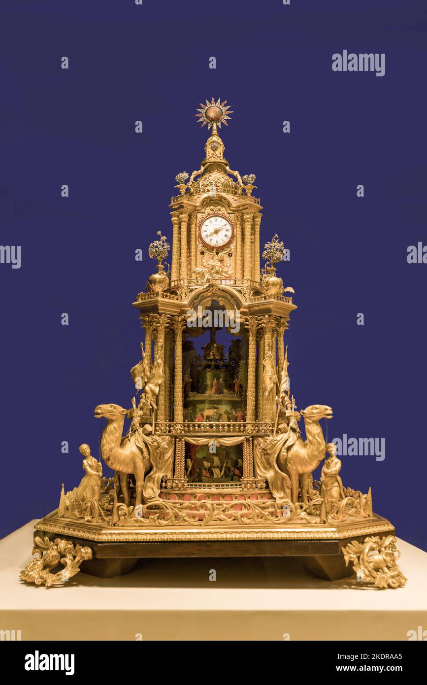Clock museum forbidden city beijing hi-res stock photography and images ...