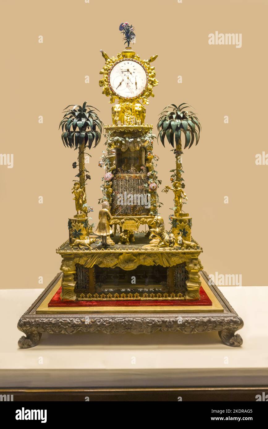 Clock museum forbidden city beijing hi-res stock photography and images ...