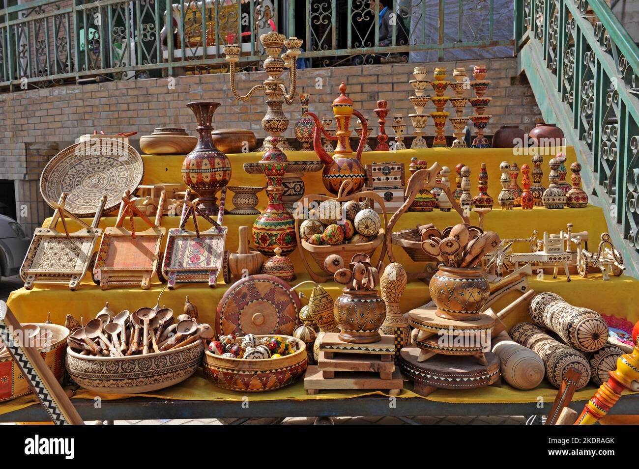 Kashgar china handicrafts street hi-res stock photography and images ...