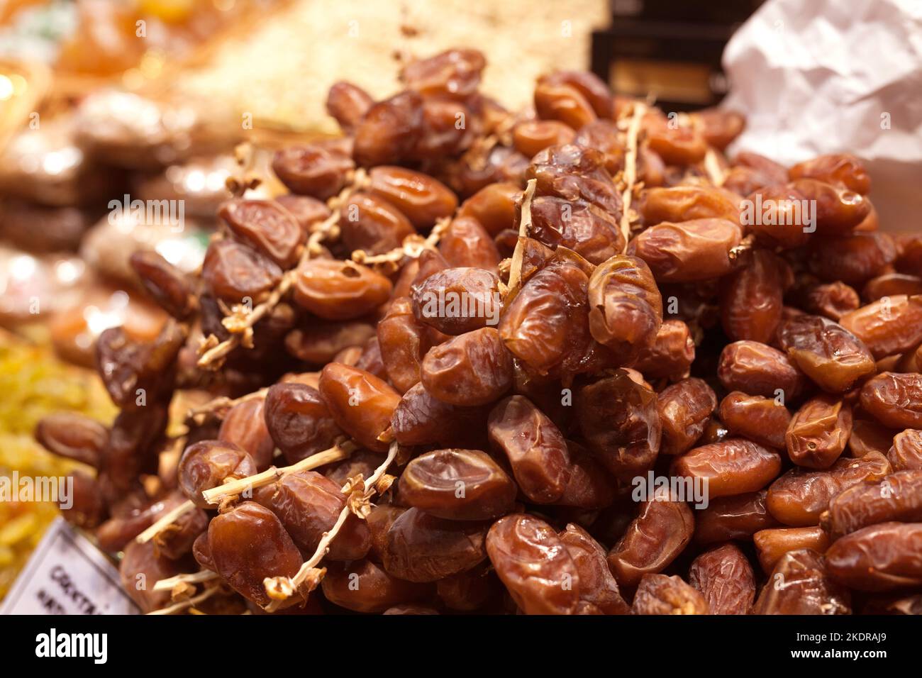 Fresh dates market hi-res stock photography and images - Alamy