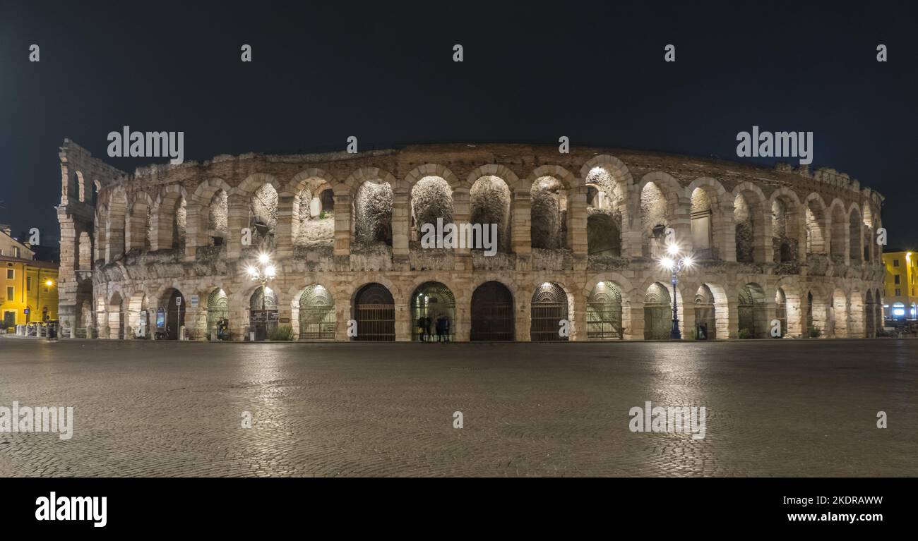 Verona, Italy - 03-04-2022: The beautiful Arena of Verona illuminated ...