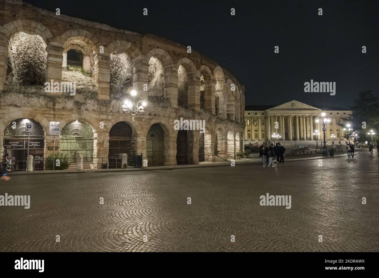 Verona, Italy - 03-04-2022: The beautiful Arena of Verona illuminated ...