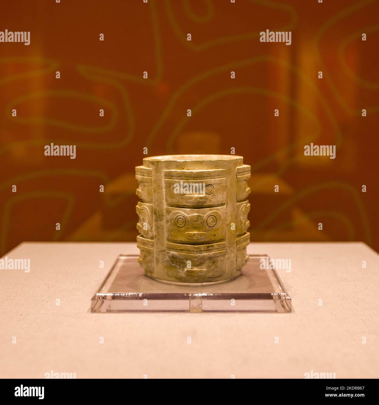 Zhejiang museum neolithic liangzhu culture, jade cong Stock Photo - Alamy