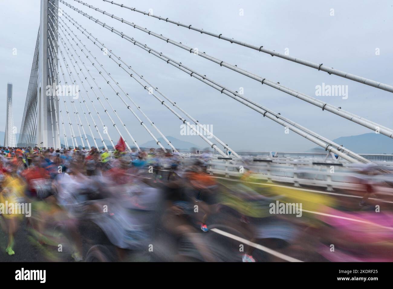 Crowd healthy athletes running marathon hi-res stock photography and ...
