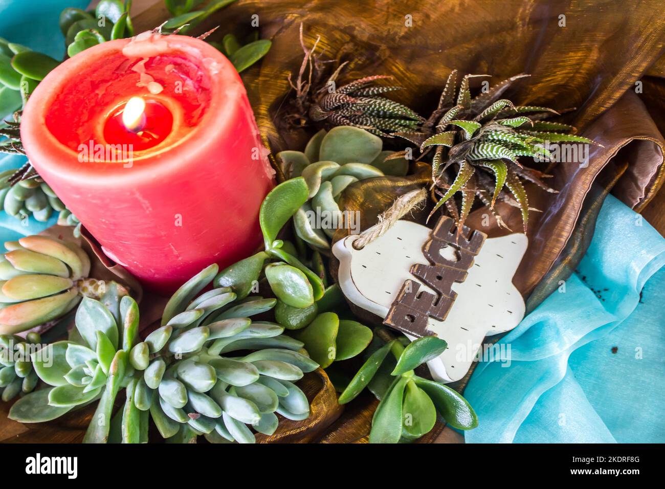 Peace table hi-res stock photography and images - Alamy