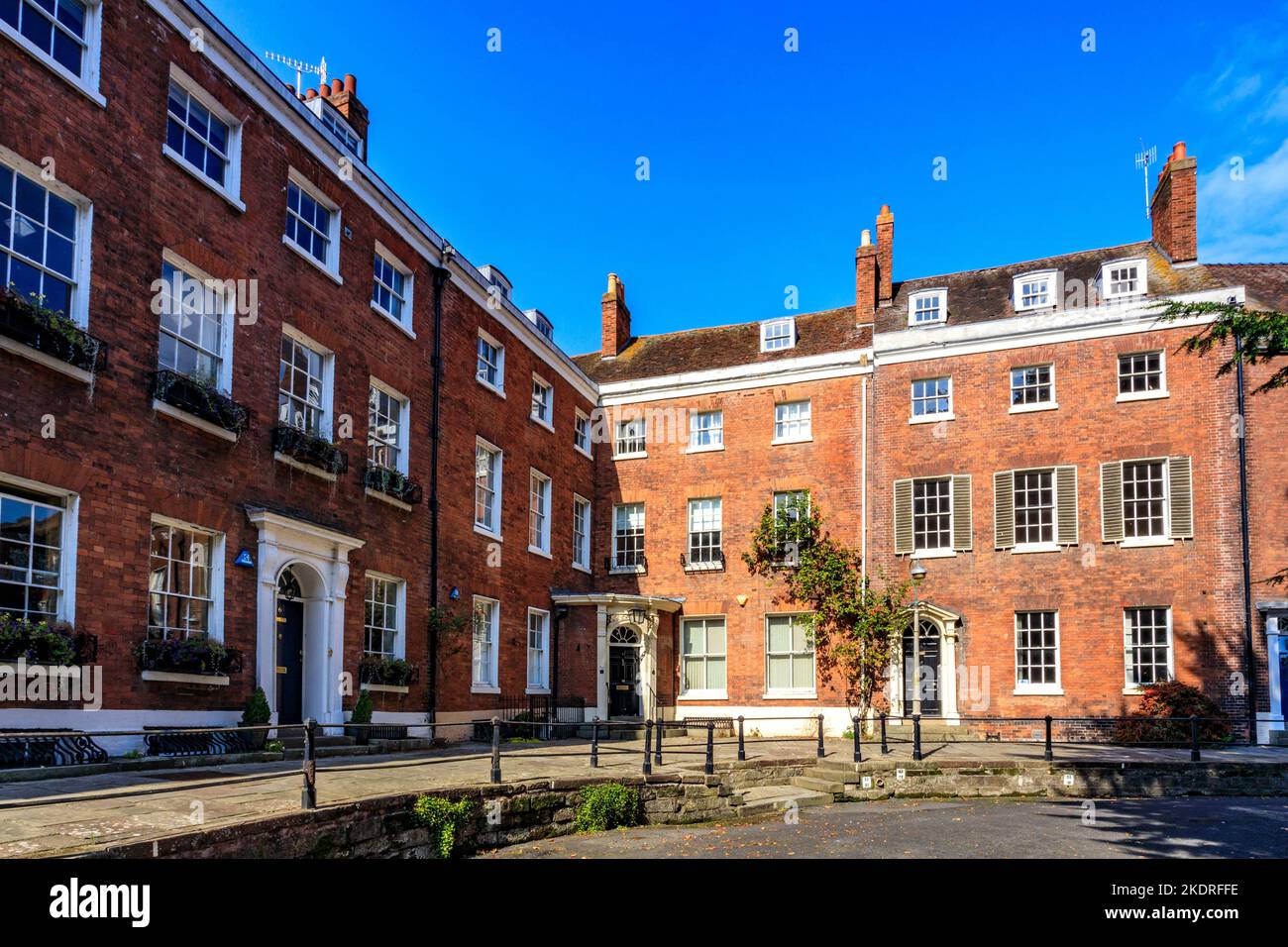 English georgian architecture hi-res stock photography and images - Alamy