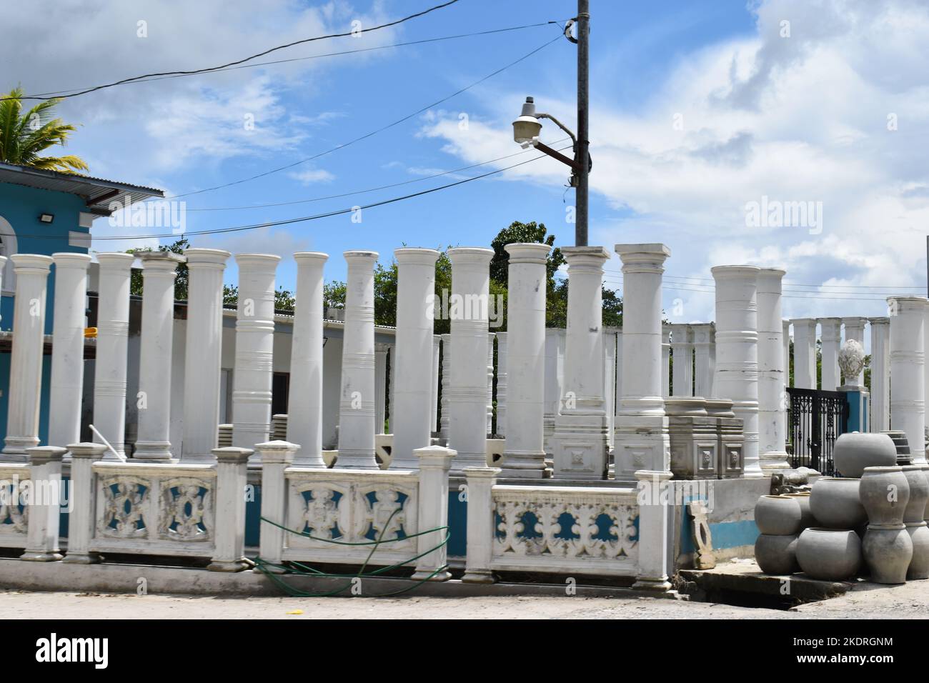 Tiang roman perak hi-res stock photography and images - Alamy
