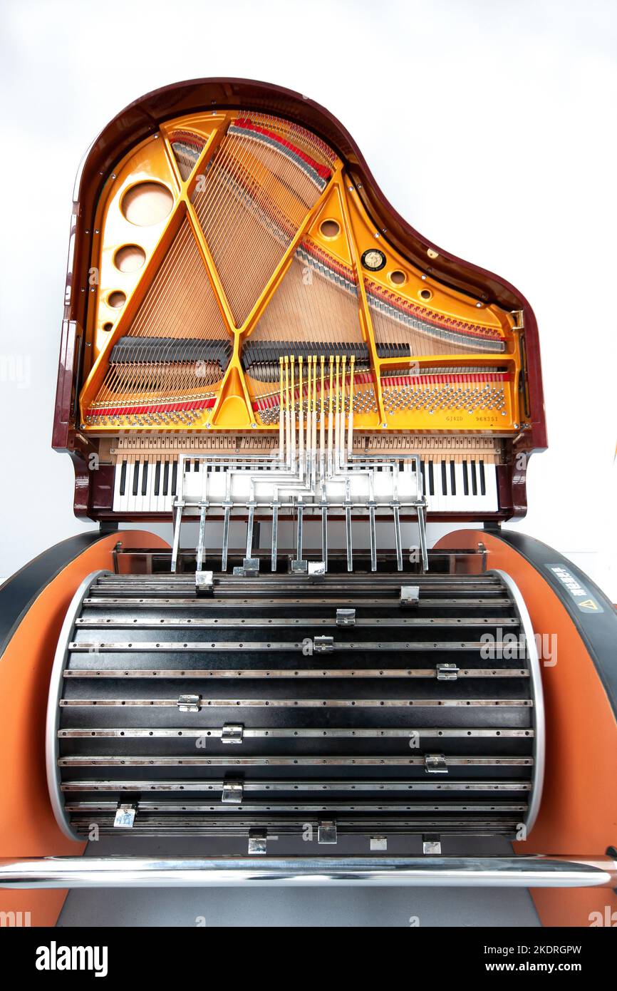 Automatic musical instruments hi-res stock photography and images - Alamy