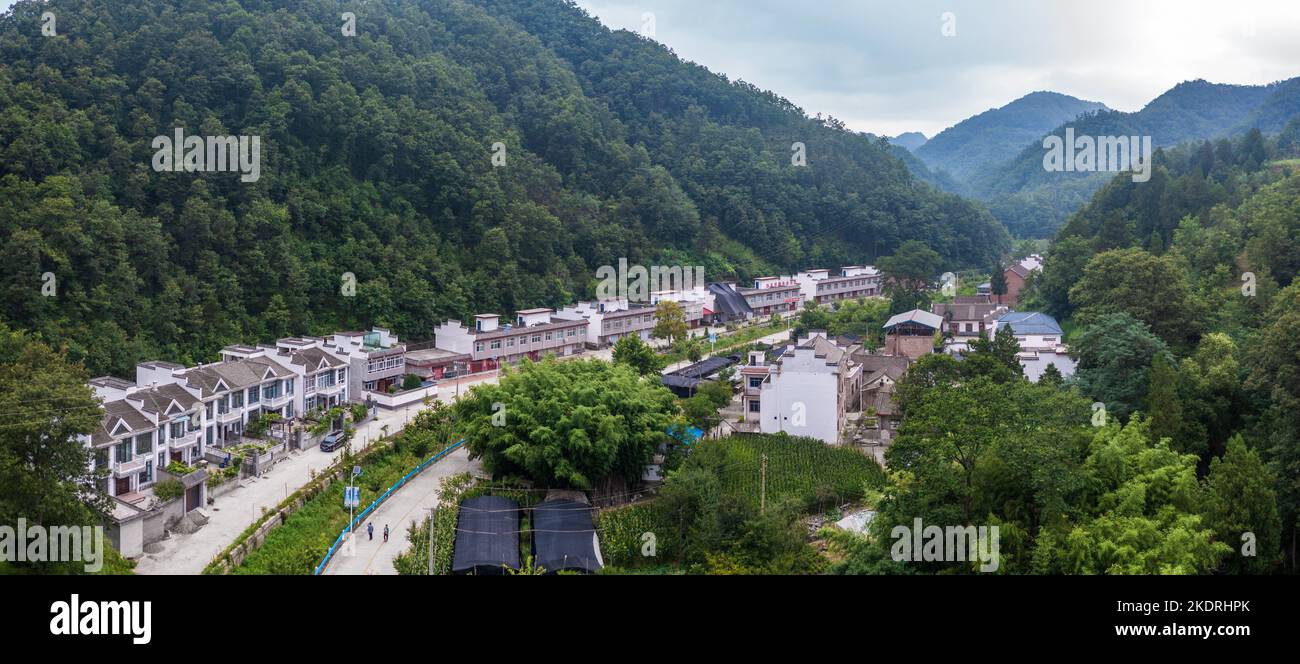 Shade in the western henan rural scenery Stock Photo - Alamy
