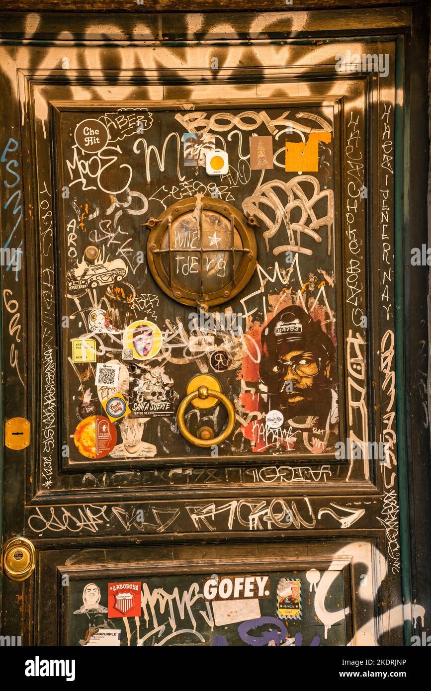 Narrow streets in Rome Italy Stock Photo - Alamy