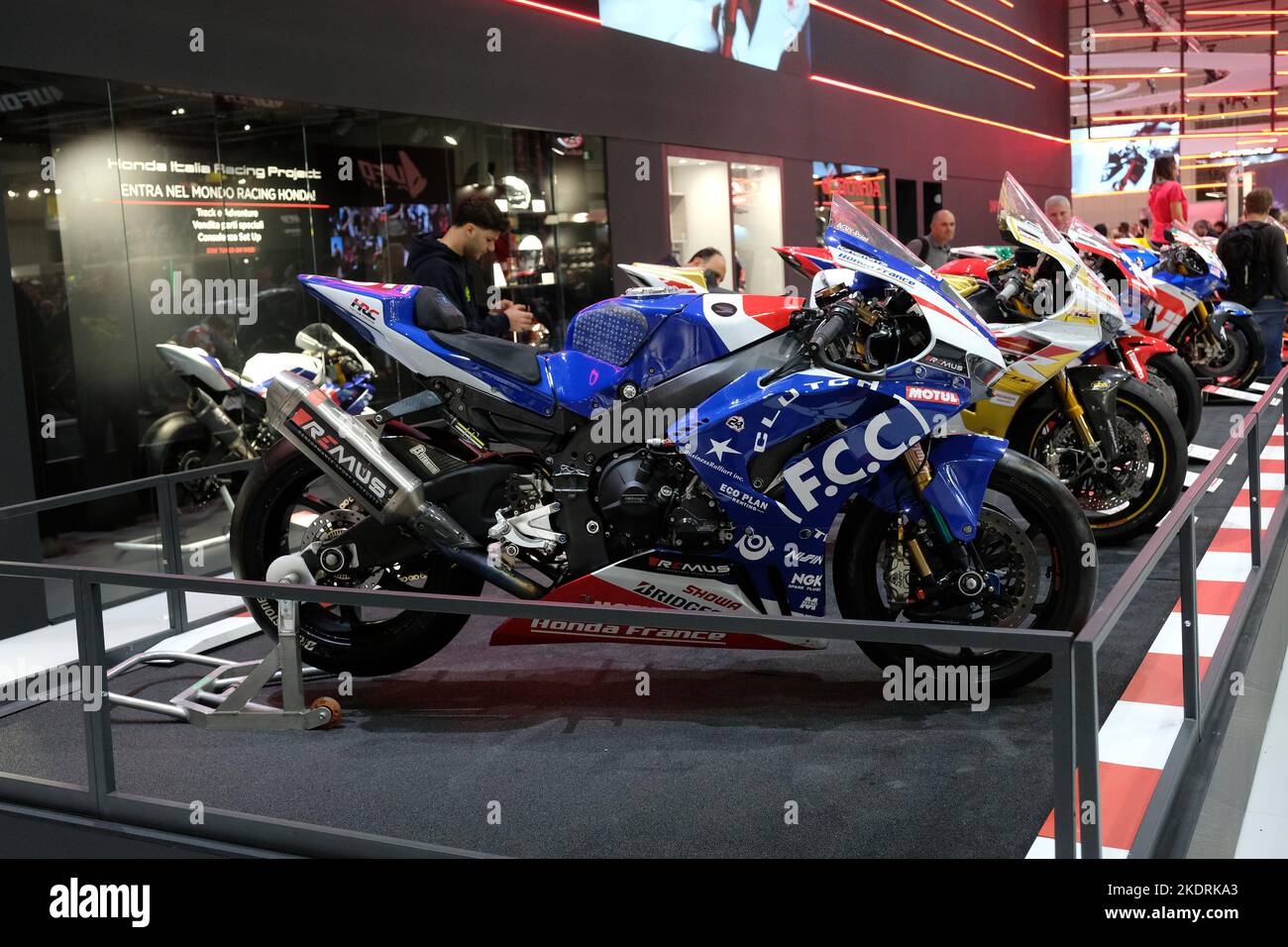 Milano, Italia. 8 Novembre 2022, Honda supersport motorcycle exposed at ...