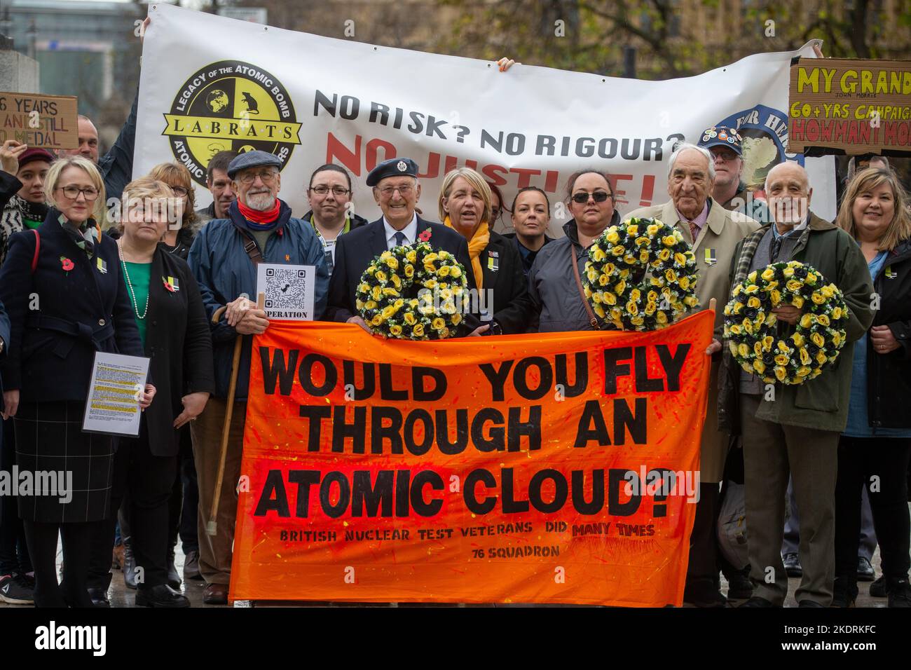 Nuclear test medal 2022 hi-res stock photography and images - Alamy