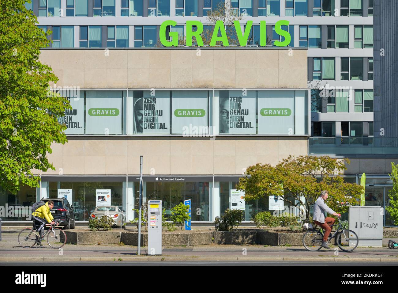 Gravis logo hi-res stock photography and images - Alamy